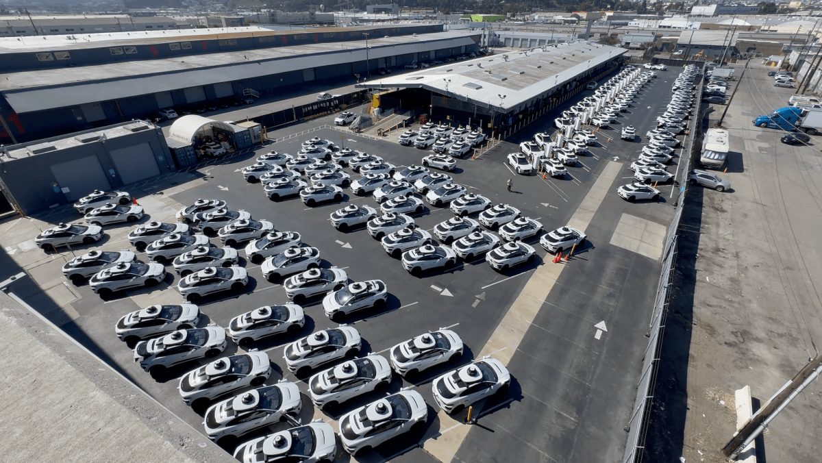 Waymo Depot in San Francisco am 2.10.2024 – Der letzte Führerscheinneuling…