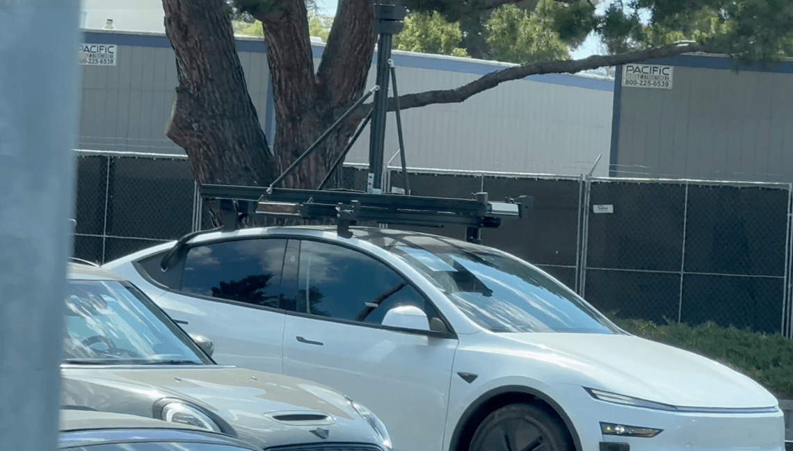 Tesla Model Y mit Lidar Rack in Santa Clara gesichtet – Der letzte ...